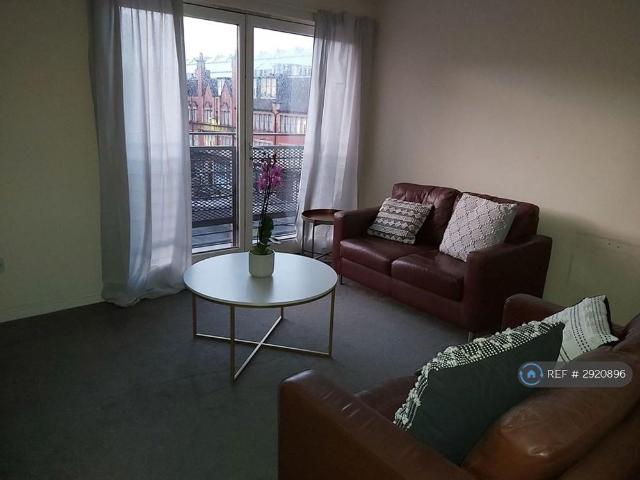 2 bedroom flat to rent