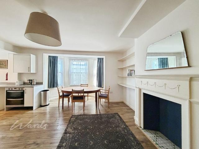 2 bedroom flat to rent
