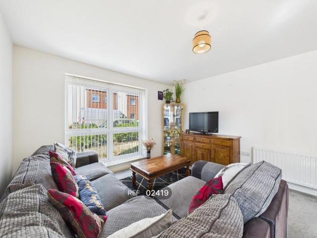 2 bedroom flat to rent