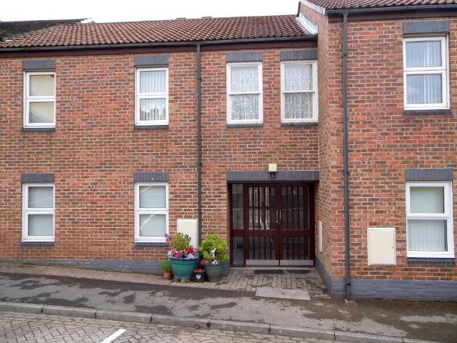 2 bedroom flat to rent