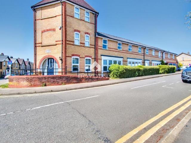 2 bedroom flat to rent