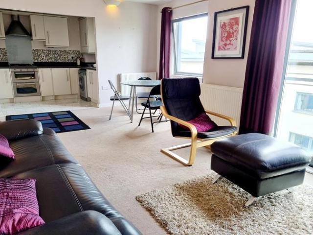2 bedroom flat to rent