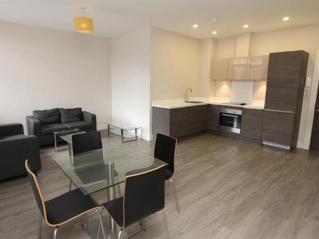 2 bedroom flat to rent