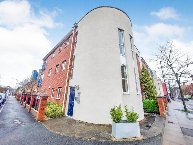 2 bedroom flat to rent