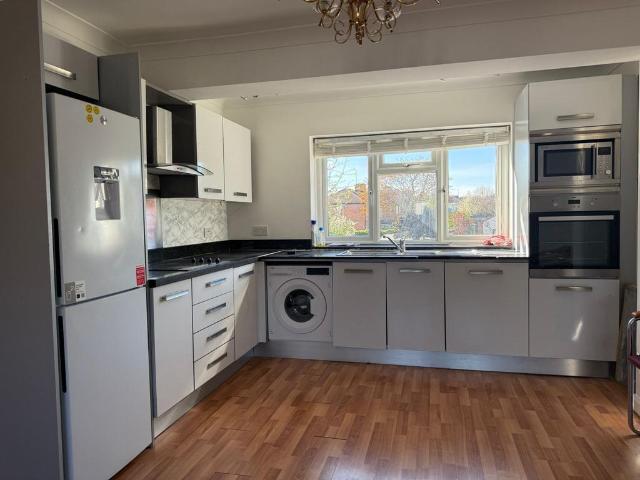 2 bedroom flat to rent
