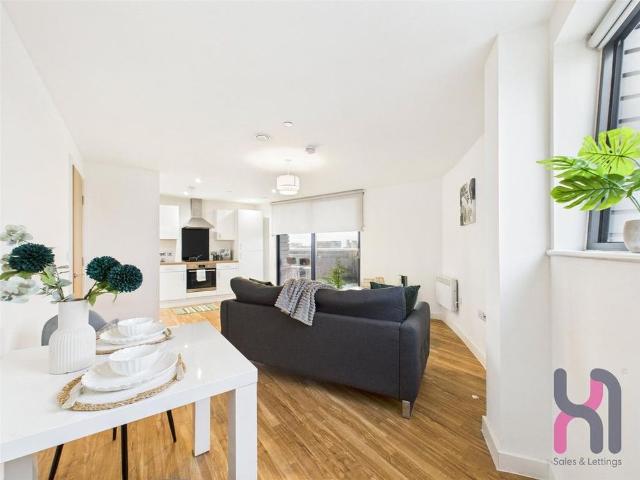 2 bedroom flat to rent