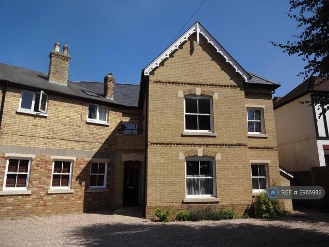 2 bedroom flat to rent