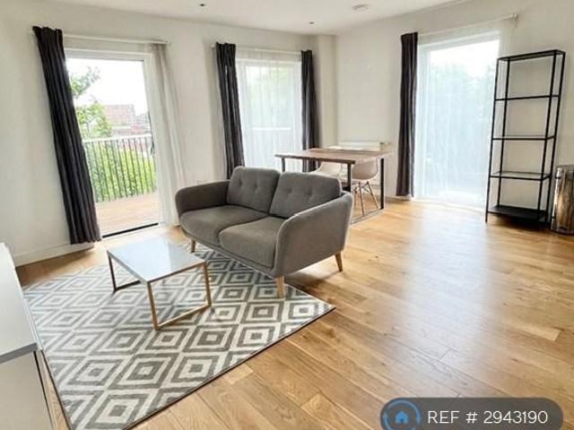 2 bedroom flat to rent