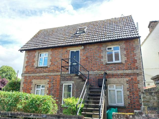 2 bedroom flat to rent