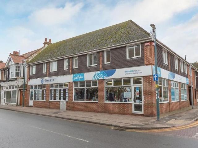 2 bedroom flat to rent