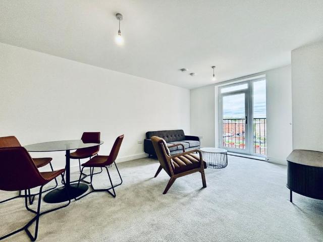 2 bedroom flat to rent