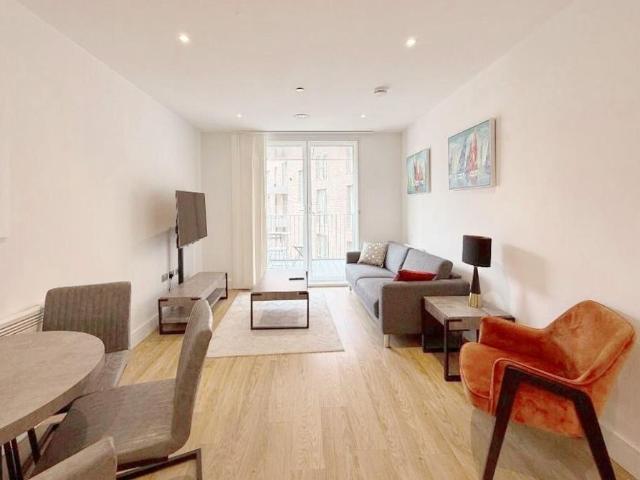 2 bedroom flat to rent