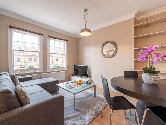 2 bedroom flat to rent