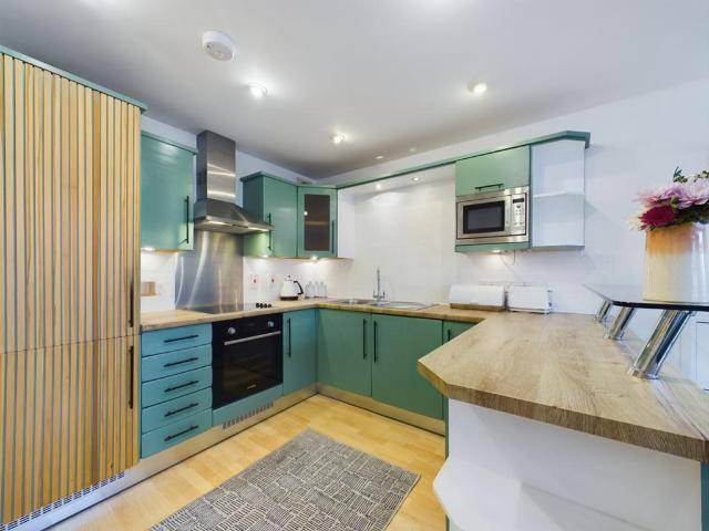 2 bedroom flat to rent