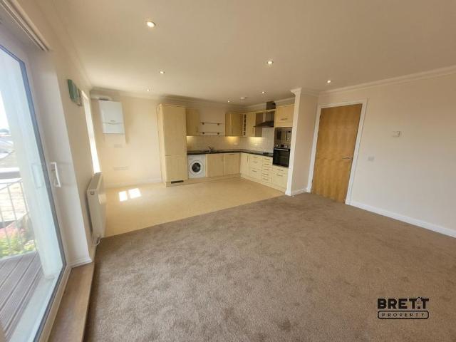 2 bedroom flat to rent