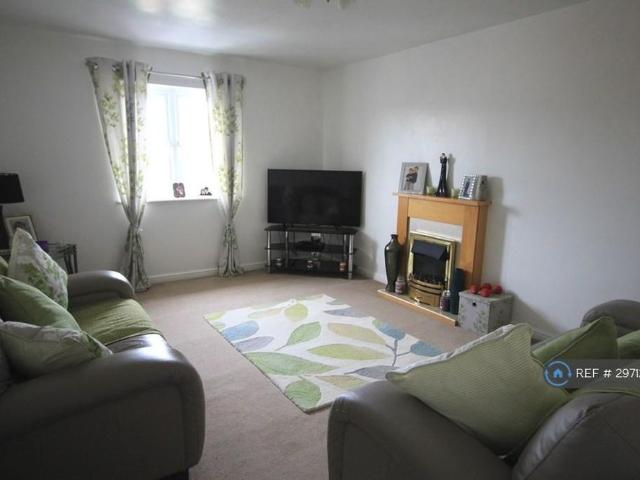 2 bedroom flat to rent