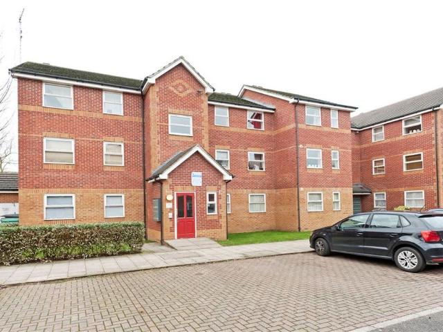 2 bedroom flat to rent