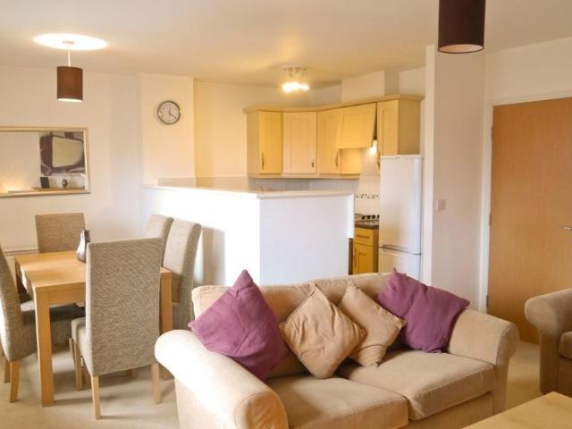 2 bedroom flat to rent