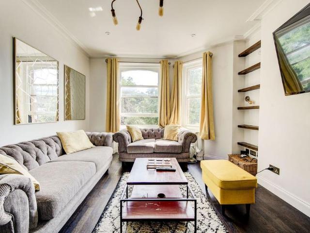 2 bedroom flat to rent