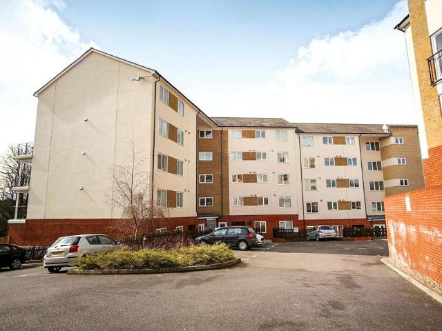 2 bedroom flat to rent
