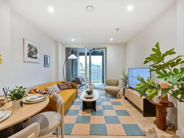 2 bedroom flat to rent