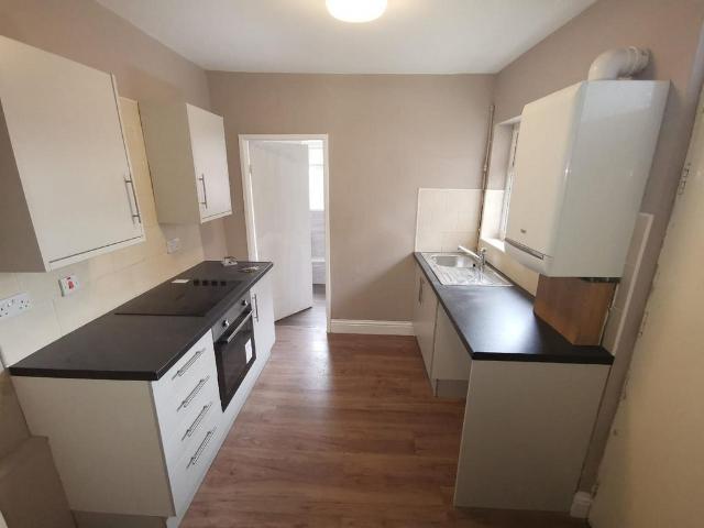 2 bedroom flat to rent