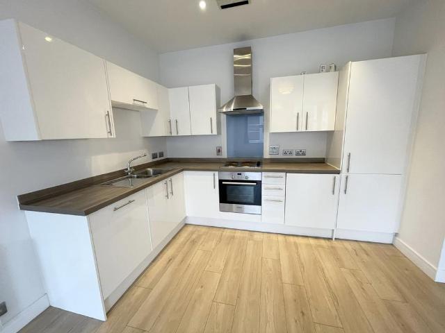 2 bedroom flat to rent