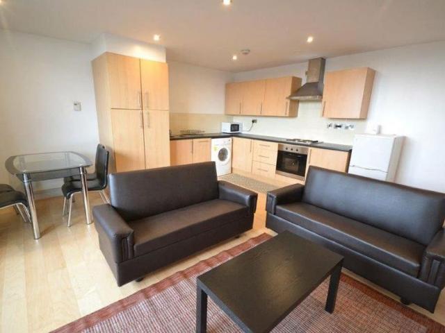 2 bedroom flat to rent