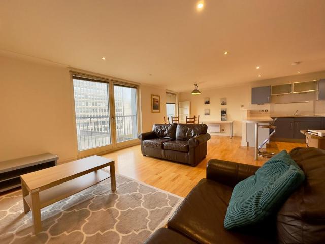 2 bedroom flat to rent