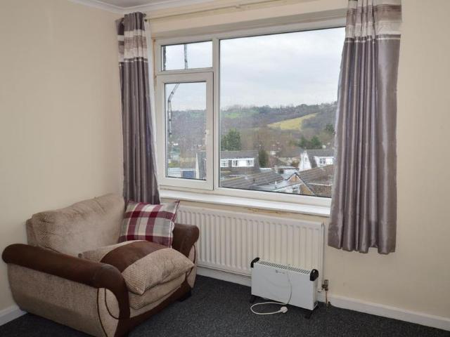2 bedroom flat to rent