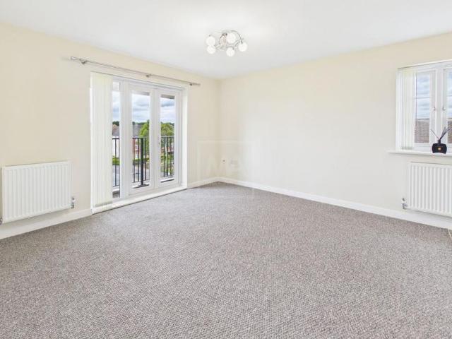 2 bedroom flat to rent