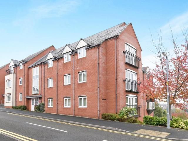 2 bedroom flat to rent