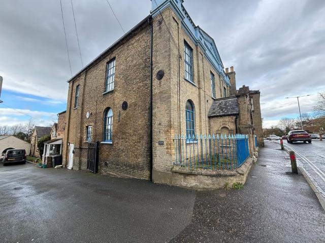 2 bedroom flat to rent