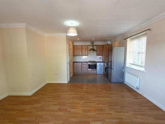 2 bedroom flat to rent