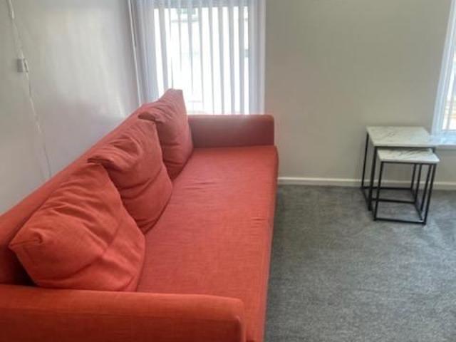 2 bedroom flat to rent