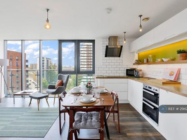2 bedroom flat to rent