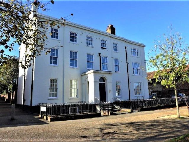2 bedroom flat to rent