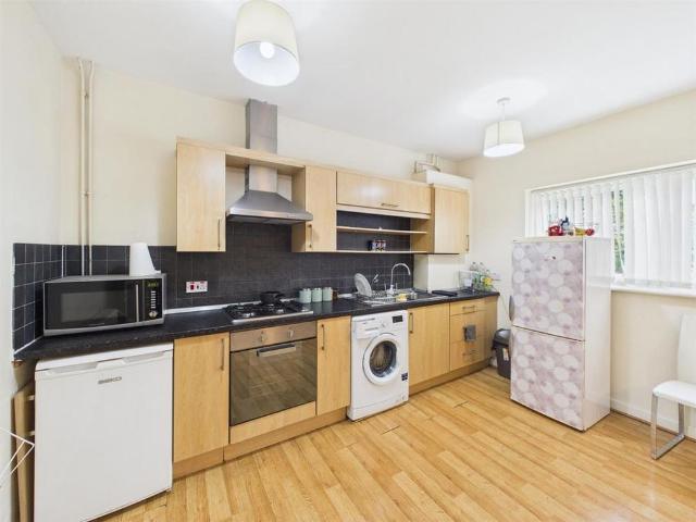 2 bedroom flat to rent