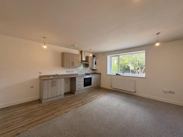 2 bedroom flat to rent