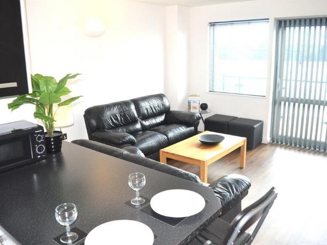 2 bedroom flat to rent