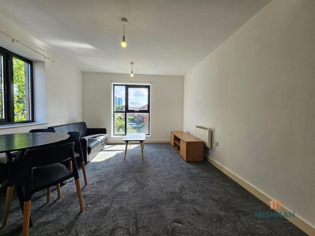 2 bedroom flat to rent