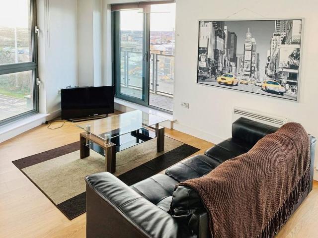 2 bedroom flat to rent