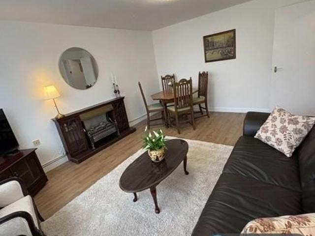 2 bedroom flat to rent