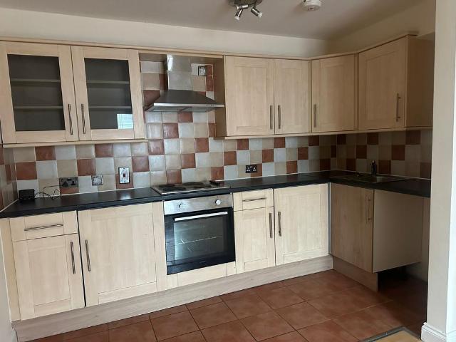 2 bedroom flat to rent