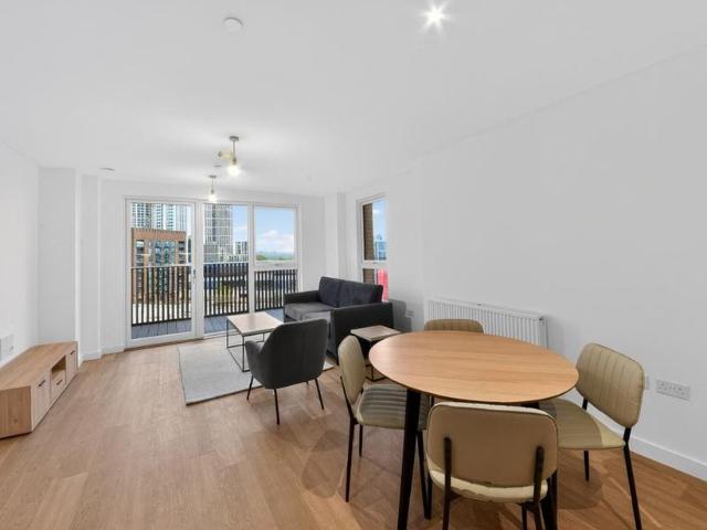 2 bedroom flat to rent