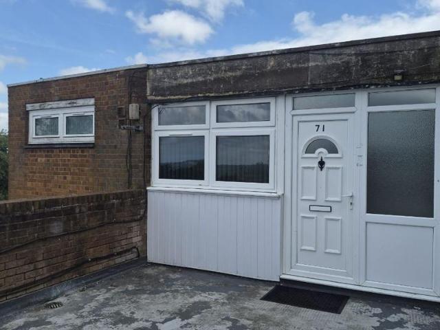 2 bedroom flat to rent