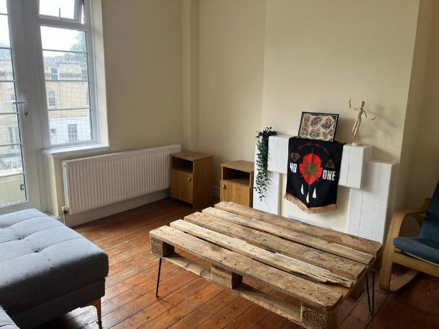 2 bedroom flat to rent