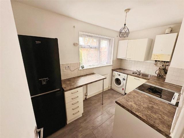 2 bedroom flat to rent