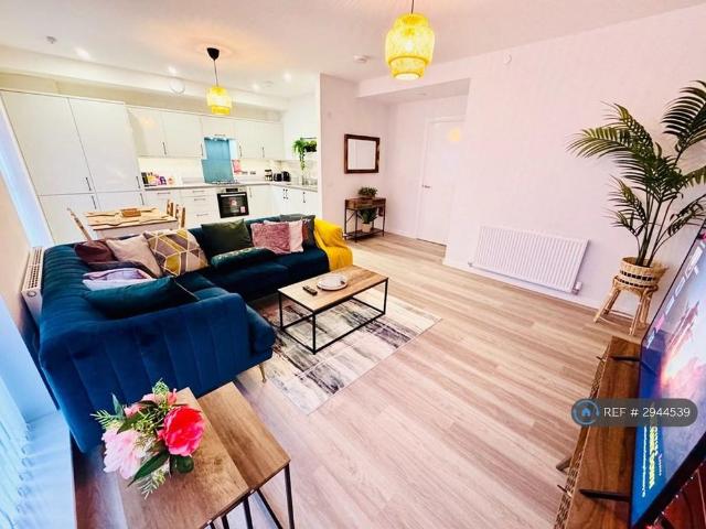 2 bedroom flat to rent