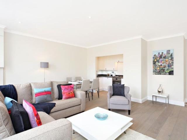 2 bedroom flat to rent
